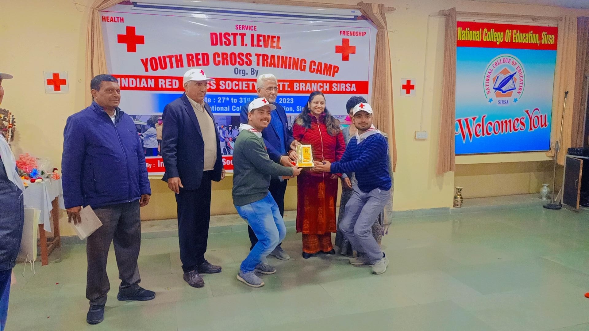 Remarkable performance of student volunteers of Youth red Cross Unit in ...